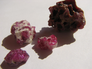 Top 10+ Red Gemstones: Meaning, Types & Jewelry Guide (2025)
