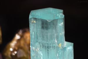 Anniversary Gemstones: Gemstone List by Year & Meaning (2025)