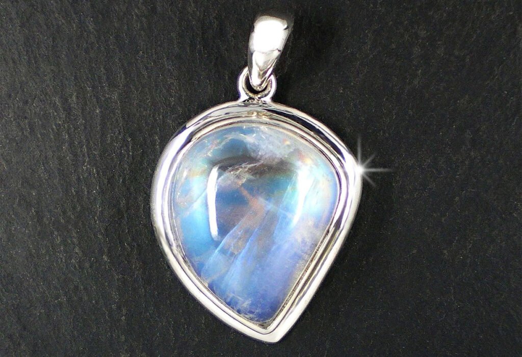 Moonstone: Meaning, Benefits, Healing & Types Explained