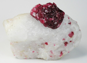 Top 10+ Red Gemstones: Meaning, Types & Jewelry Guide (2025)