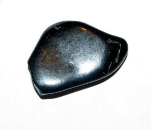 Black Jet Gemstone: Meaning, Healing, Uses & Spiritual Power